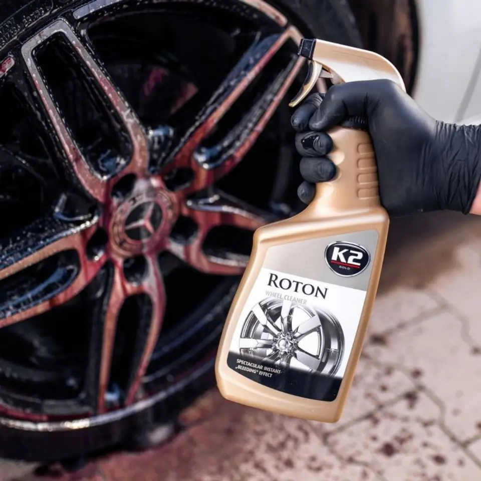K2 ROTON 700ml - liquid for washing rims with a bloody rim effect ...