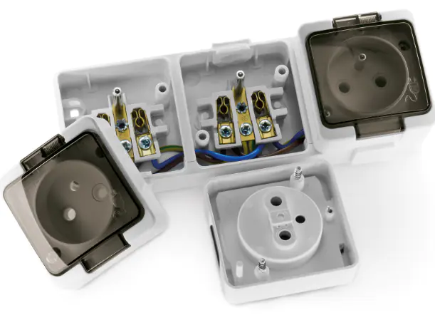 DOUBLE SURFACE-MOUNTED ELECTRICAL SOCKET HERMETIC | Wasserman.eu