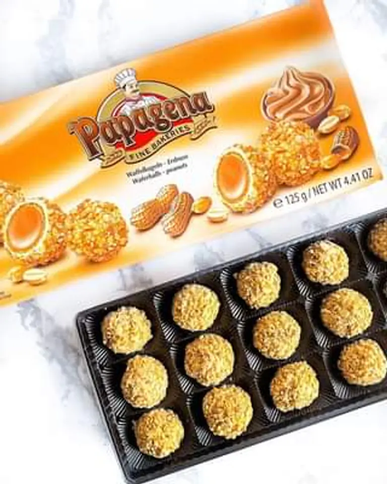 Papagena Wafer Balls with Peanuts 125 g | Wasserman.eu